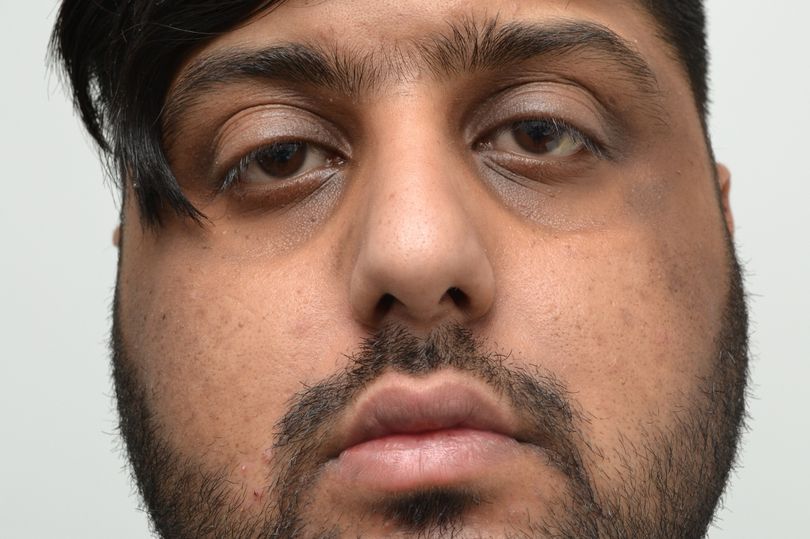 Man entered UK hospital with 'pressure cooker bomb' to 'kill as many ...