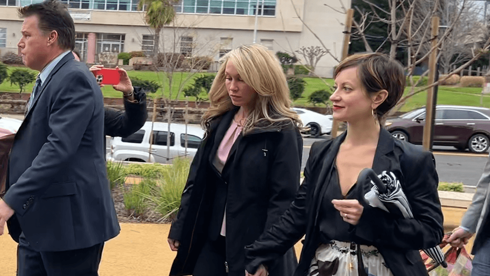 Papini custody battle delayed following courthouse flooding, new date ...