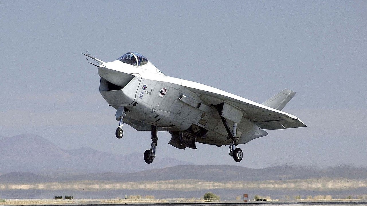 How Boeing’s X-32 Jet Fell to Lockheed’s F-35