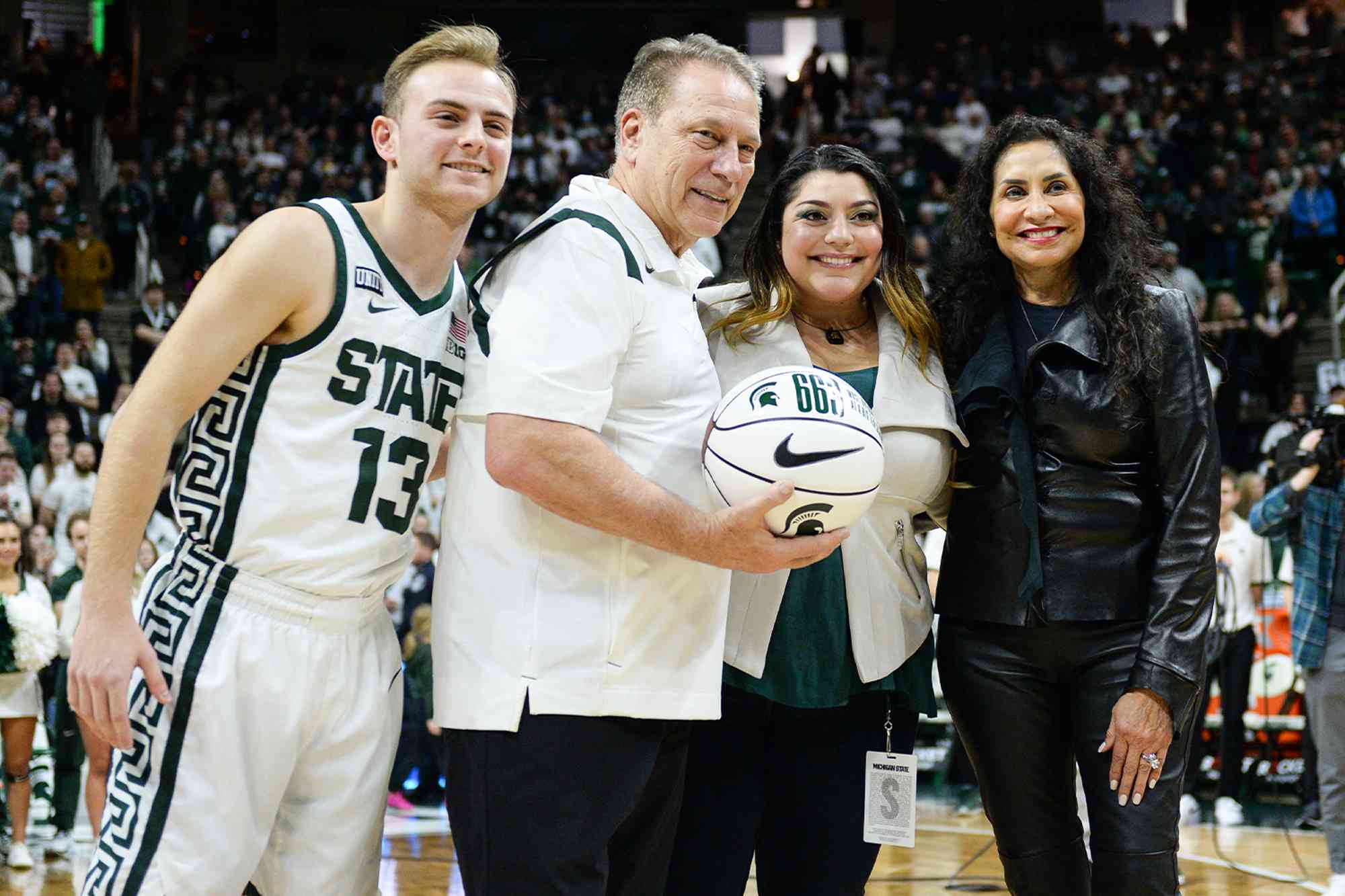 Meet Tom Izzo's 2 Kids! All About the Michigan State Coach’s Daughter ...