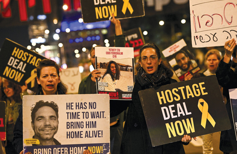 40 former hostages sign letter calling for immediate halt in fighting