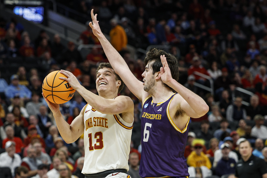 Momcilovic stars as Iowa State knocks off Lipscomb 82-55 in NCAA Tournament