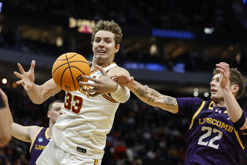 Momcilovic stars as Iowa State knocks off Lipscomb 82-55 in NCAA Tournament