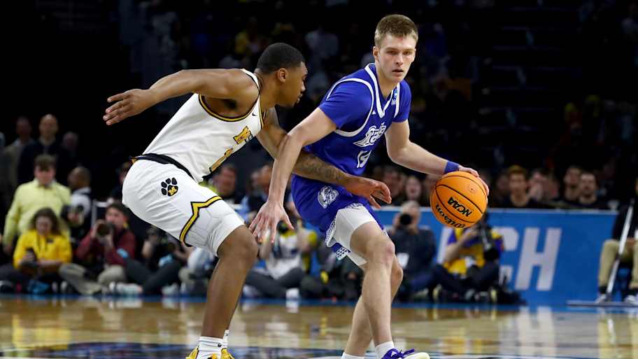 Kansas State Fans Eye Drake Guard After Dominant Performance Over Missouri