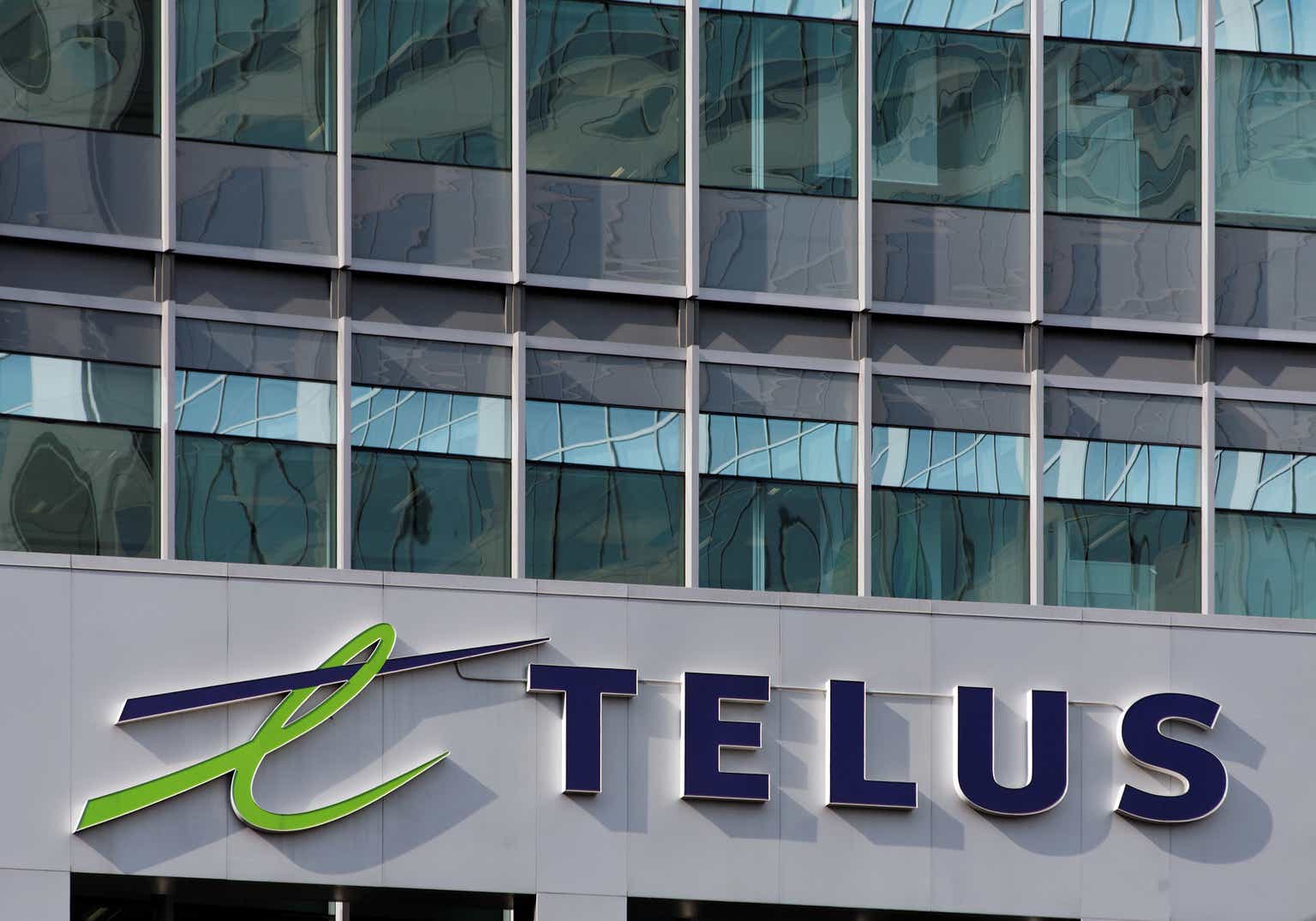 Telus says La Caisse to buy 49.9% interest in Terrion for $1.26 billion