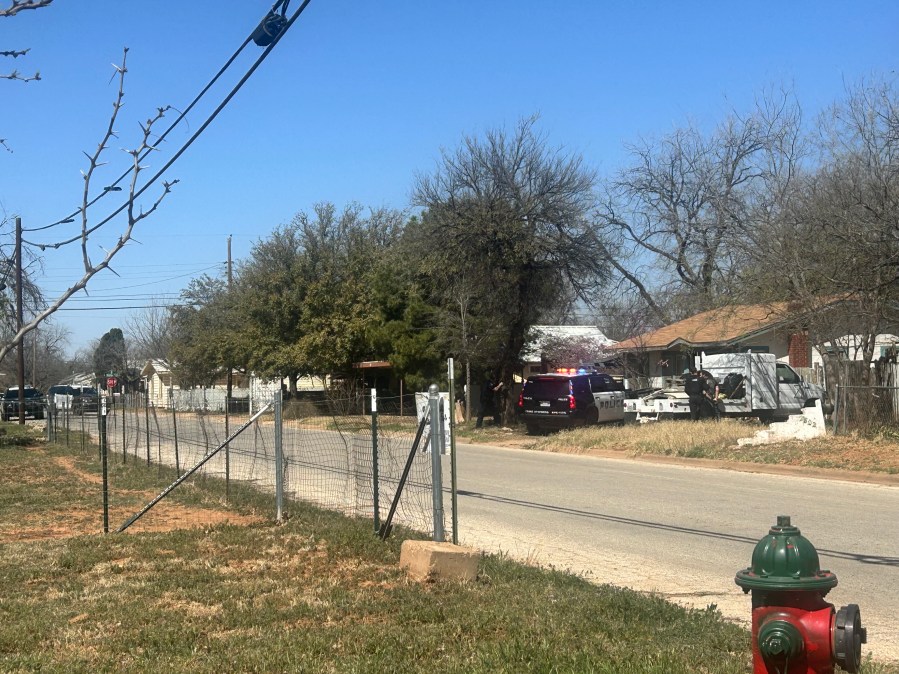 Police surround south Abilene home