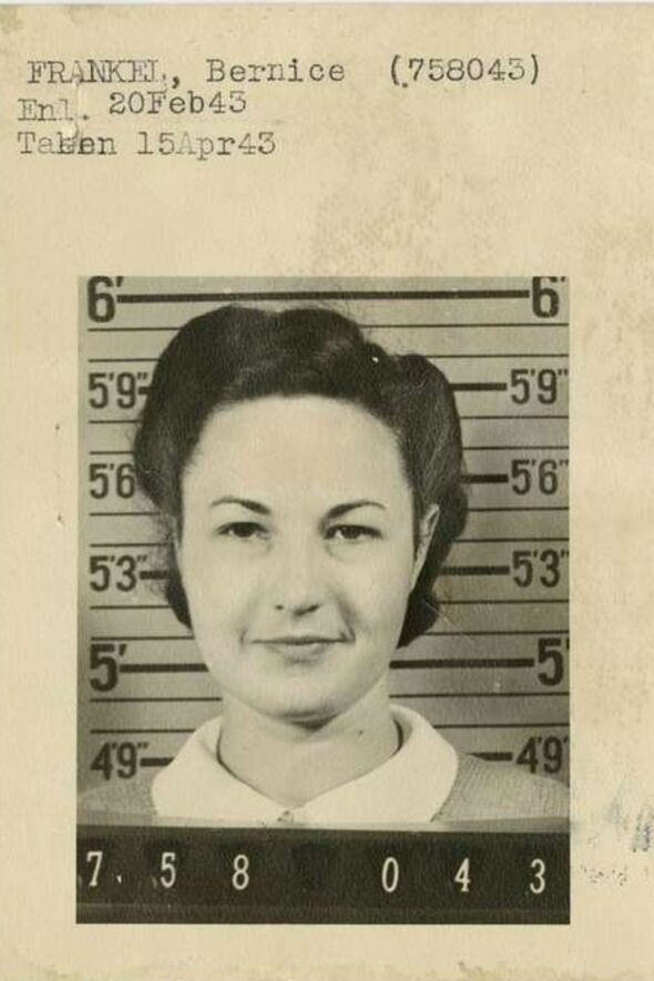 Golden Girls actress' military service removed from DOD website amid ...