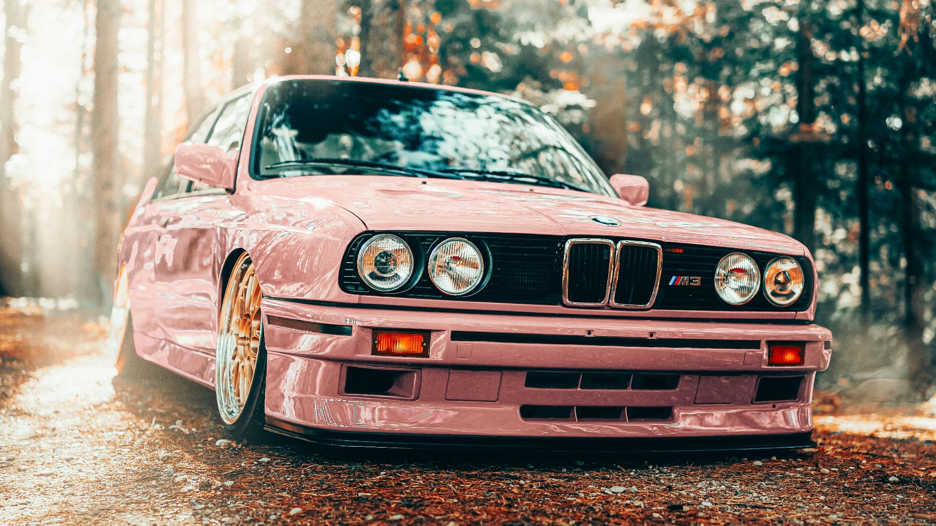 10 Boring Car Colors To Stop Getting & 10 Weird Ones To Try Instead