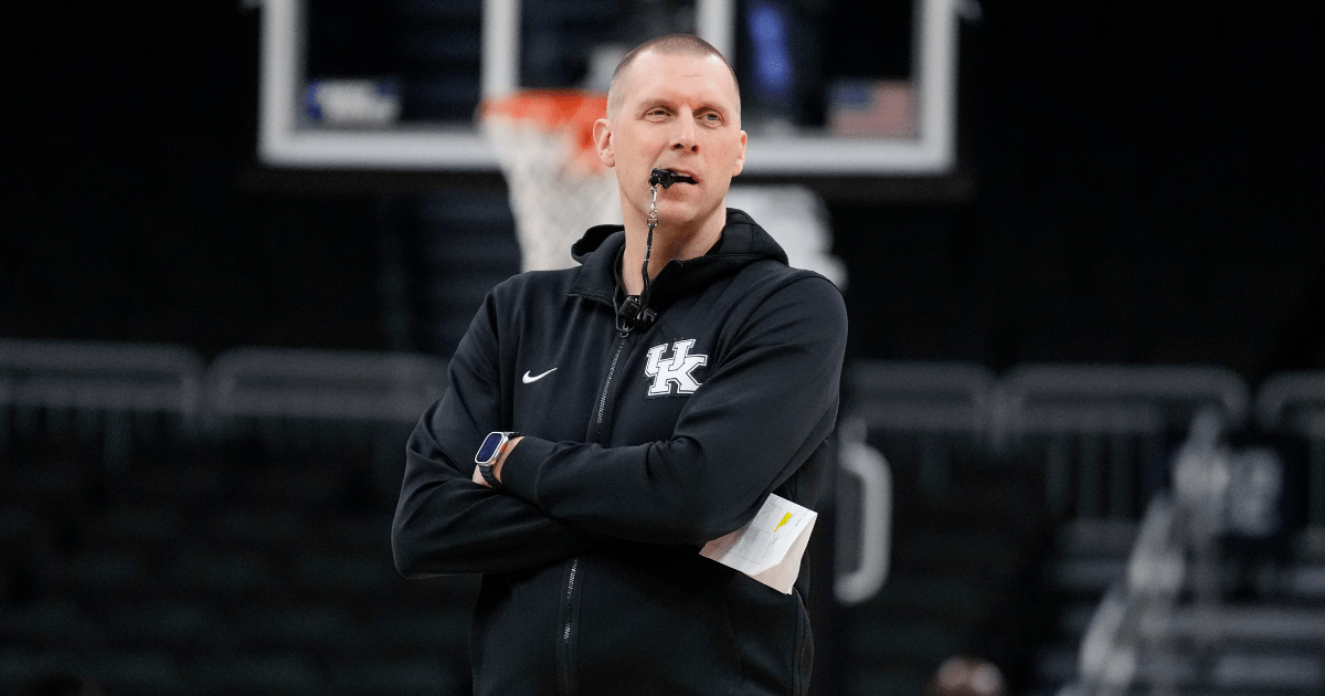 Mark Pope gives in-depth scouting report on the Trojans: ‘Troy is a ...