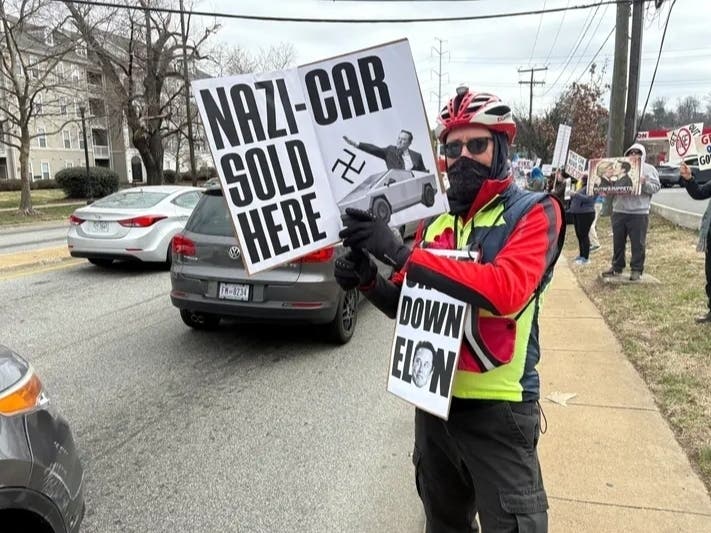 Gunshots Outside CIA | ICE Handcuffs Citizen | Tesla Protests: VA News