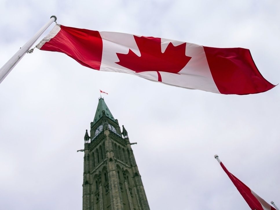 Canadians back national trade standards but split on supply management