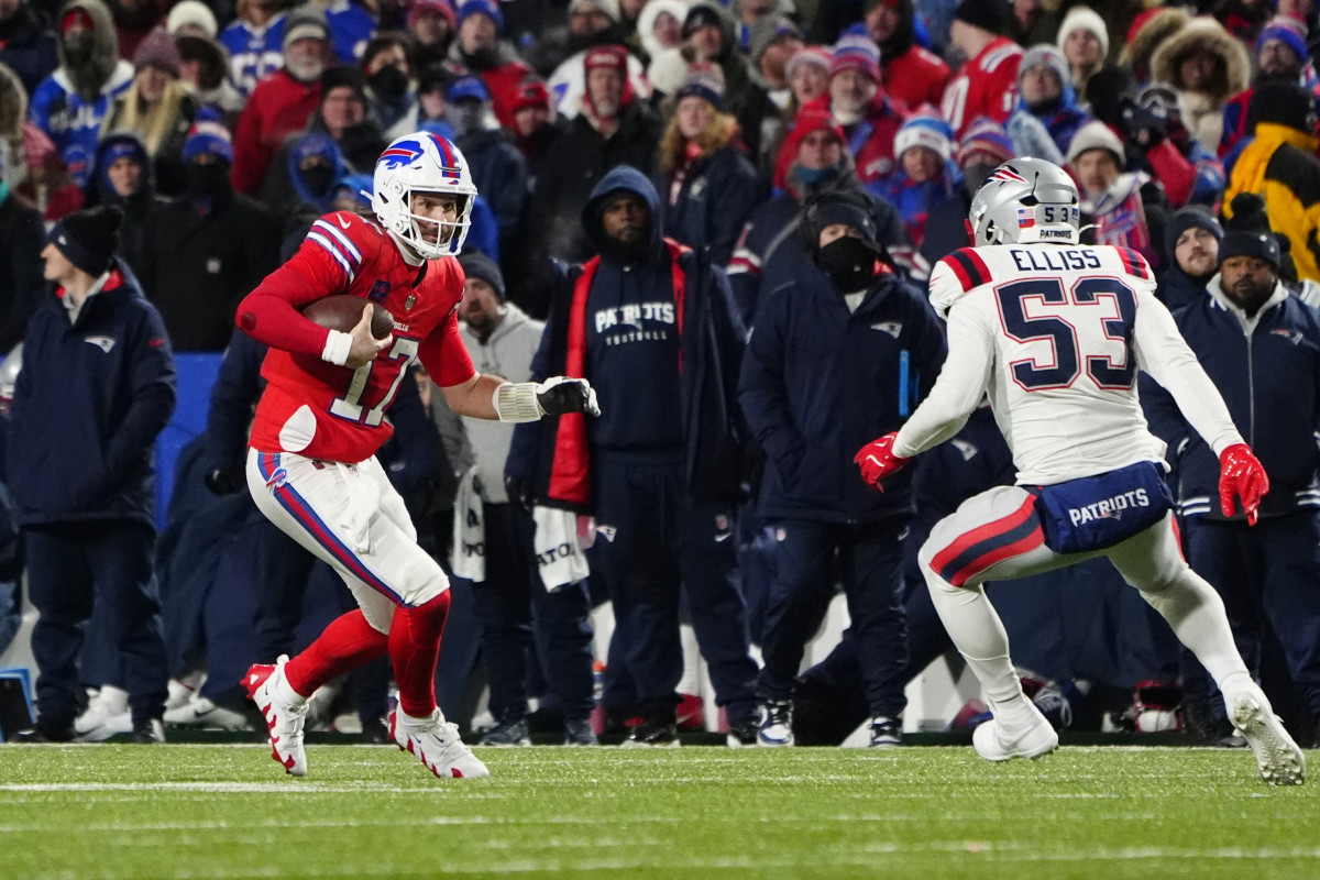 Patriots Linebacker Signs Offer Sheet With Raiders