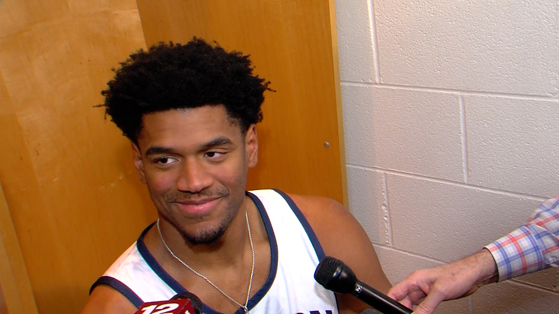 RAW: NCAA Tournament | Auburn Locker Room, March 21, 2025