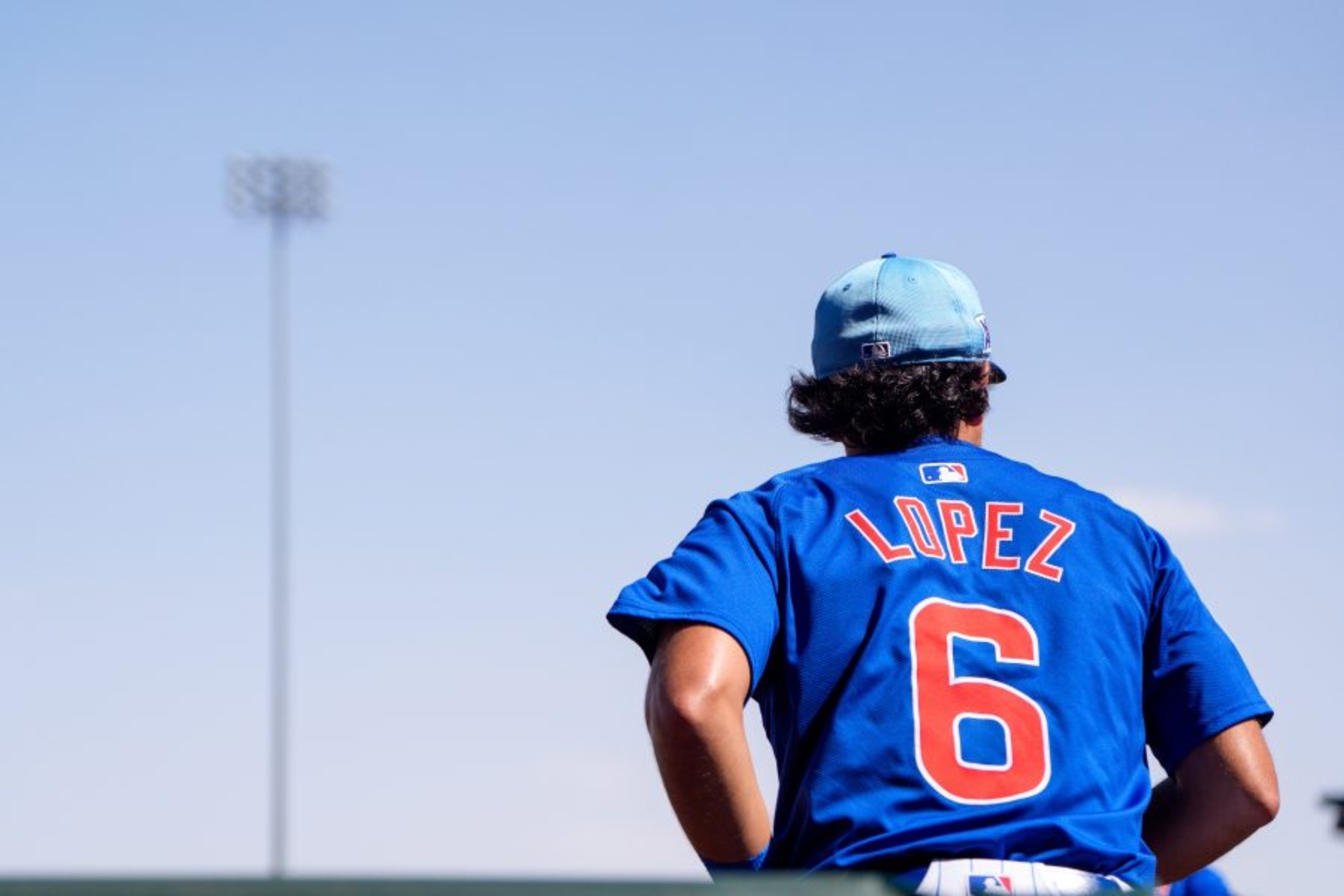Elite defender released by Cubs lands on 2025 Opening Day roster elsewhere