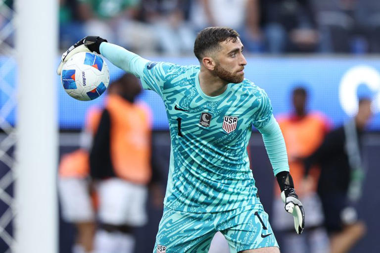 Mauricio Pochettino 'mistake' singled out by upset Landon Donovan after ...