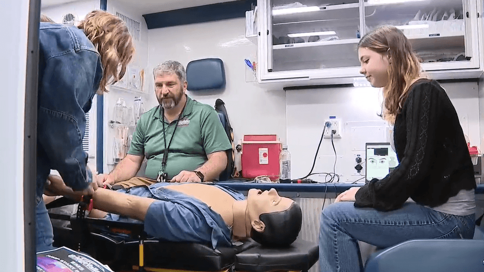 New paramedic training program launches at Clay County High with hands ...