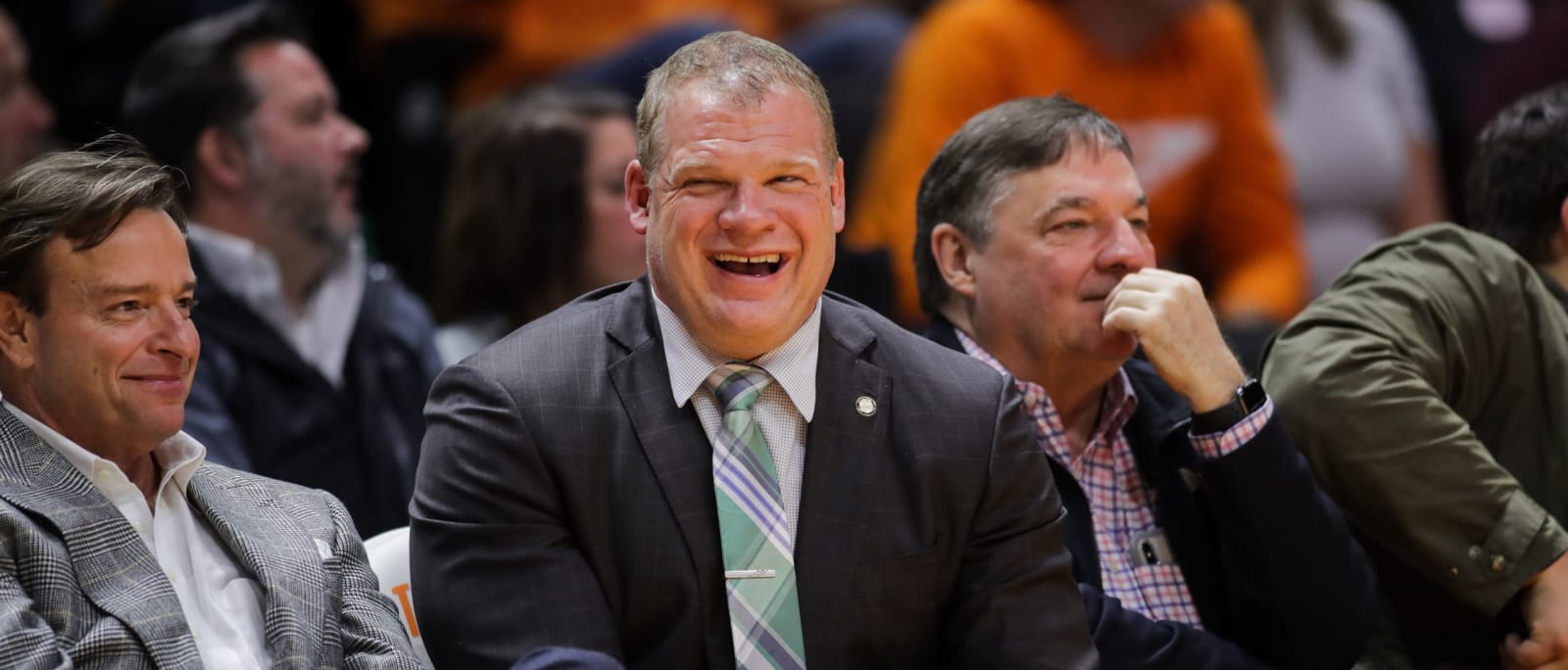 Former WWE Fighter-Turned-Mayor Glenn Jacobs Challenges Walz To Charity ...