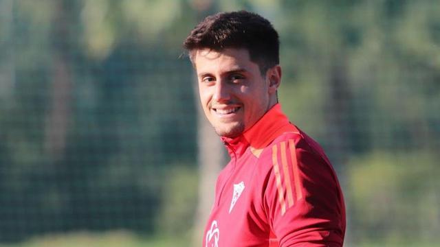 Eric Puerto: «Helton me sorprendió desde el primer día que lo vi ...