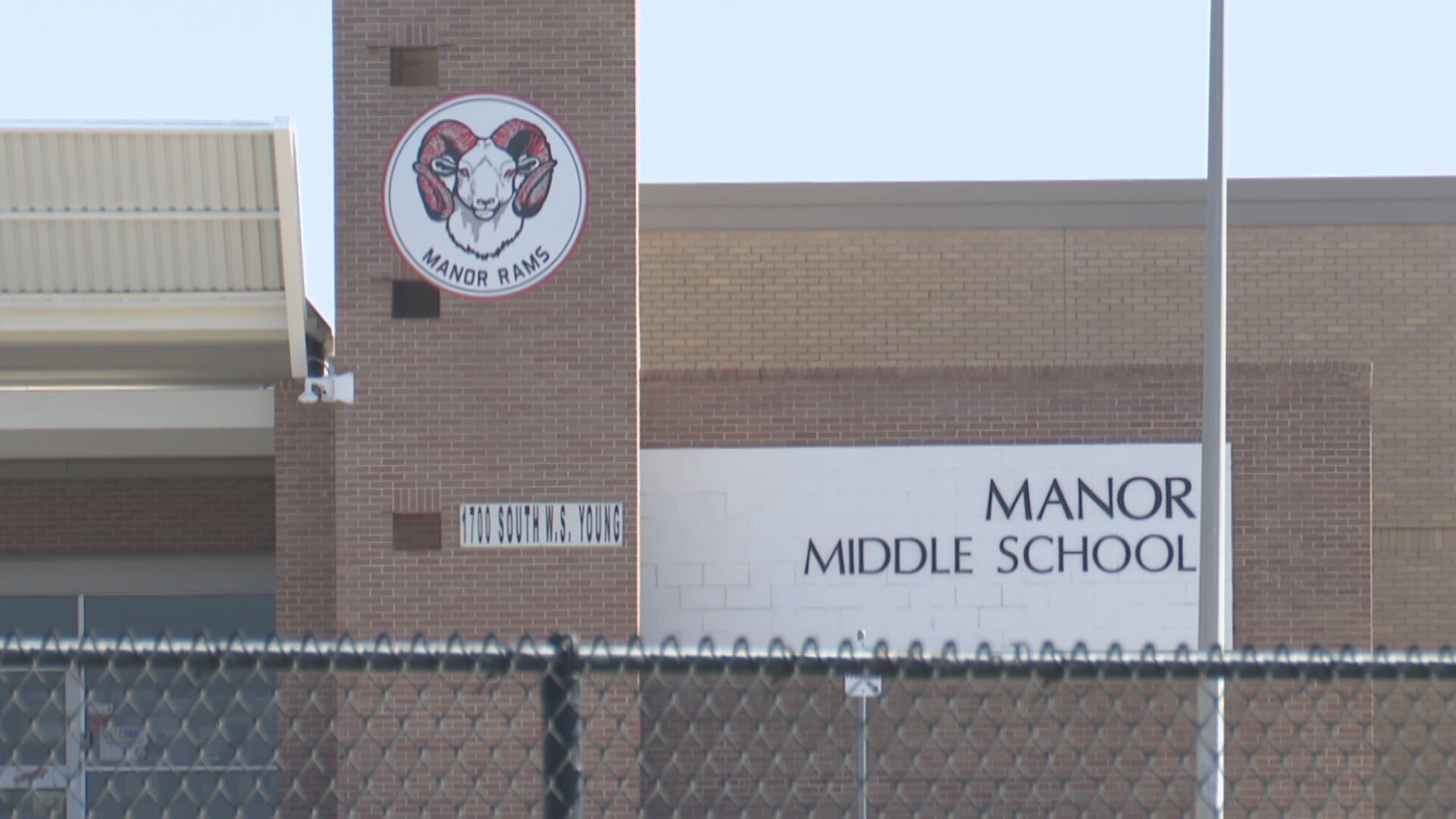 Killeen ISD mother says daughter was bullied at Manor Middle School day ...