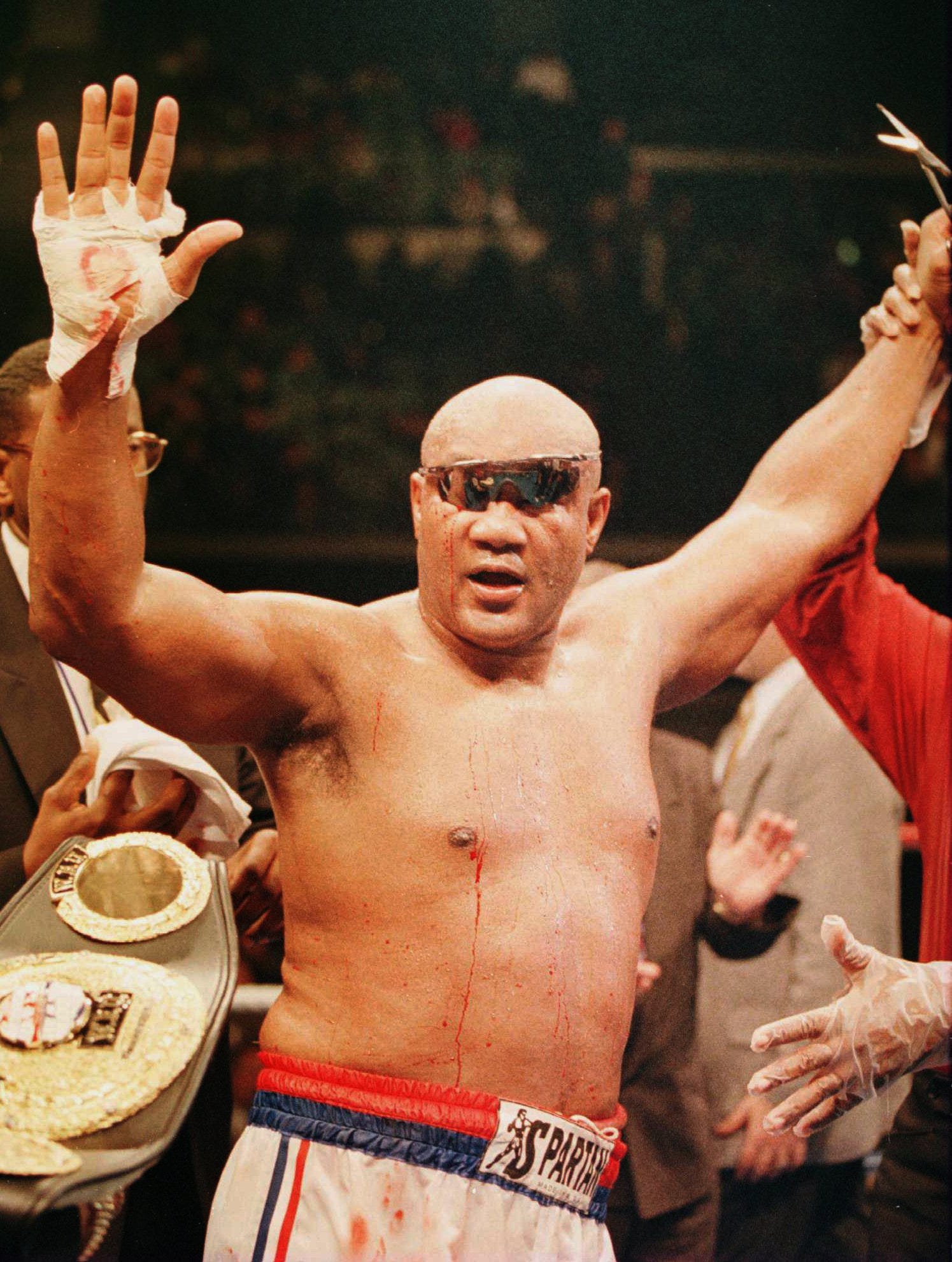 Photos trace George Foreman's 'extraordinary life'