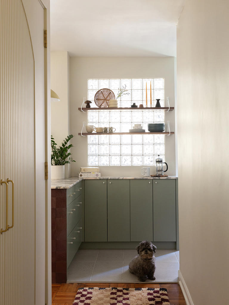 How a Designer Gave This Zig-Zag Kitchen Its Groove Back Without Moving ...