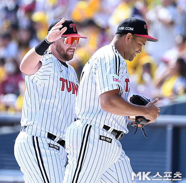 미소짓는 치리노스 ‘KBO 적응완료’ [MK포토]