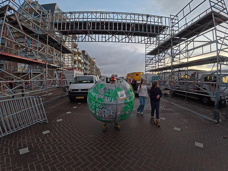 'Wat ik vraag van de mensen is dat ze één stuk afval oprapen.' In ...