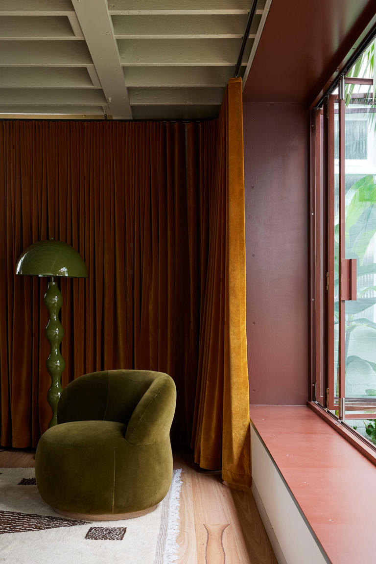 3 Living Room Colors That Have Already Gone Out of Style in 2025 — And ...