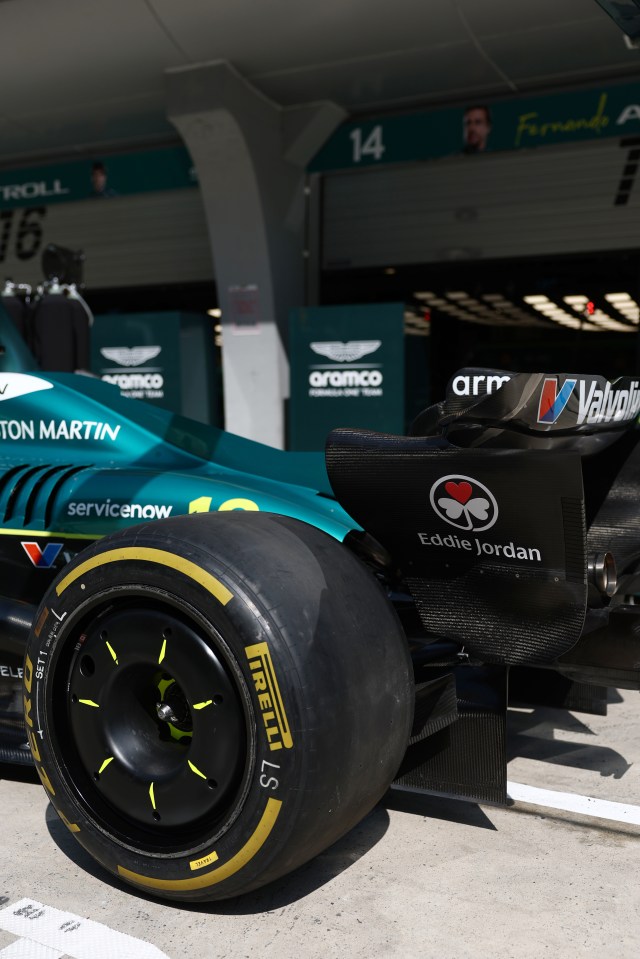 Aston Martin leave touching tribute to Eddie Jordan on Formula 1 car