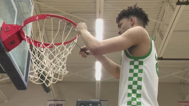 Oshkosh North’s Xzavion Mitchell named Mr. Basketball