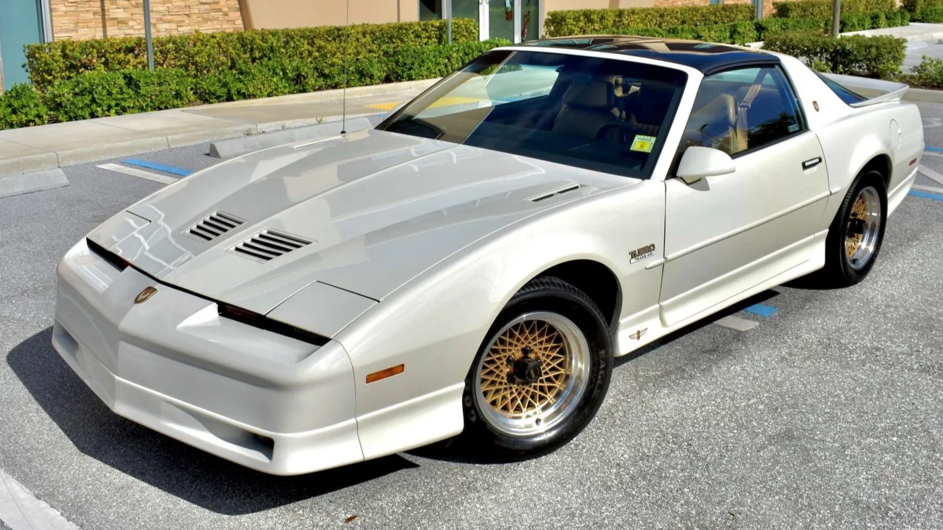 The 10 most collectible American cars of the '80s
