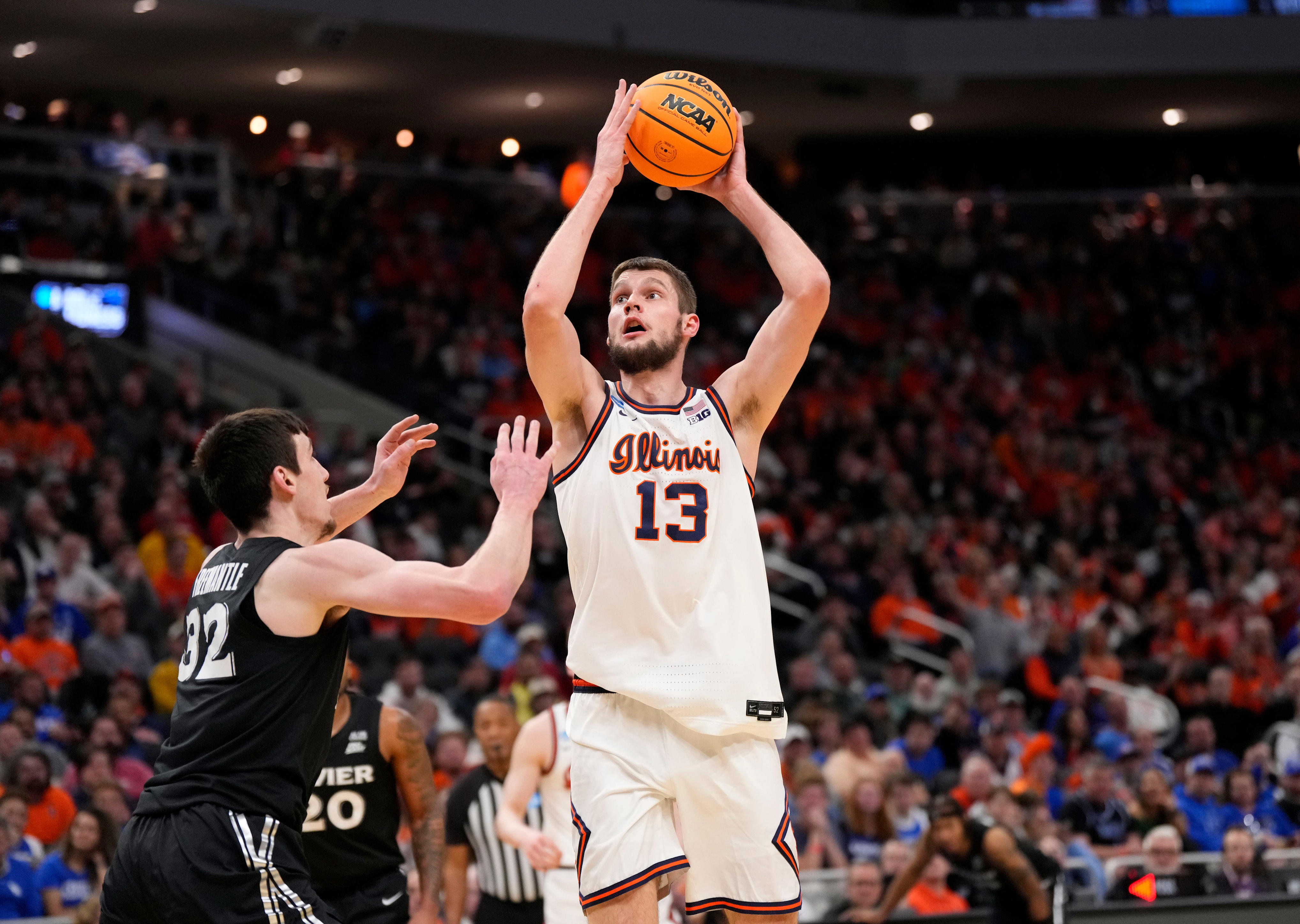 What to know about Illinois basketball's Tomislav Ivisic and where he's ...