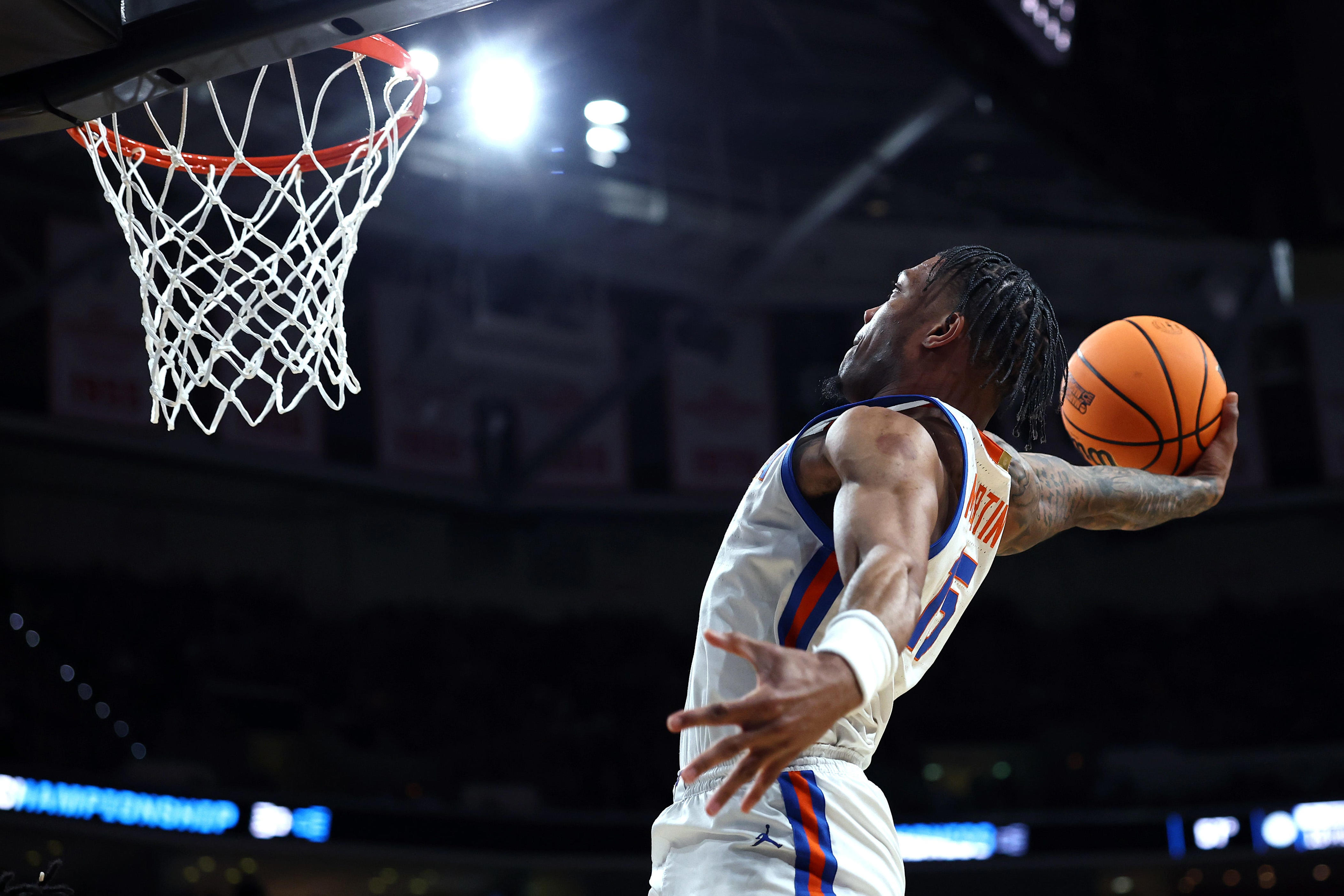 March Madness betting odds: Florida v UConn in 2025 NCAA Tournament ...