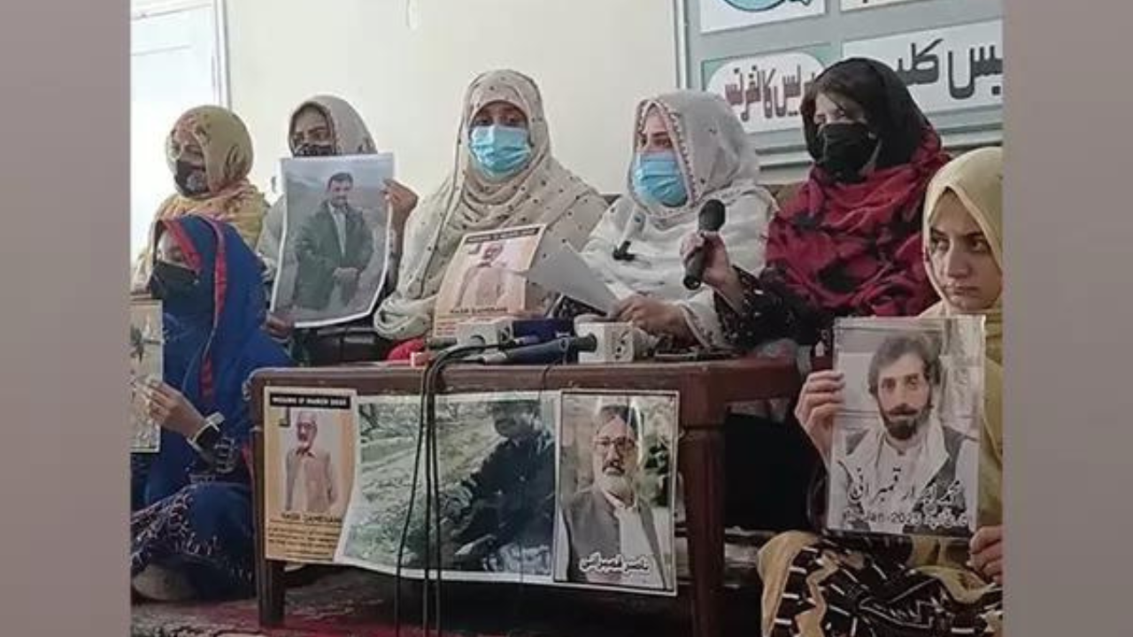 Baloch activist Mahrang Baloch alleges Pakistani security forces fired ...