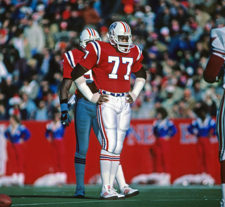 Kenneth Sims, former No. 1 NFL draft pick of the Patriots, dead at 65