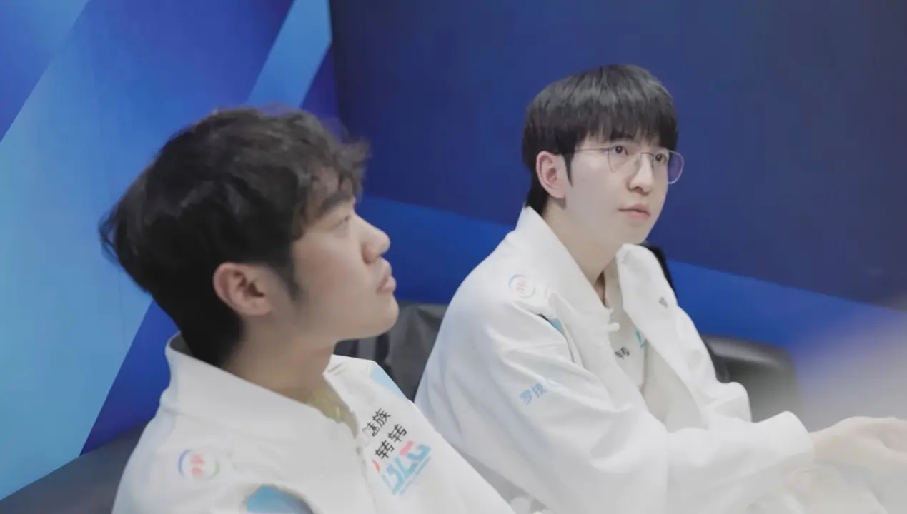 BLG失败原因公开，Bin承认错误，Wei说出队内问题：无法凝聚团队