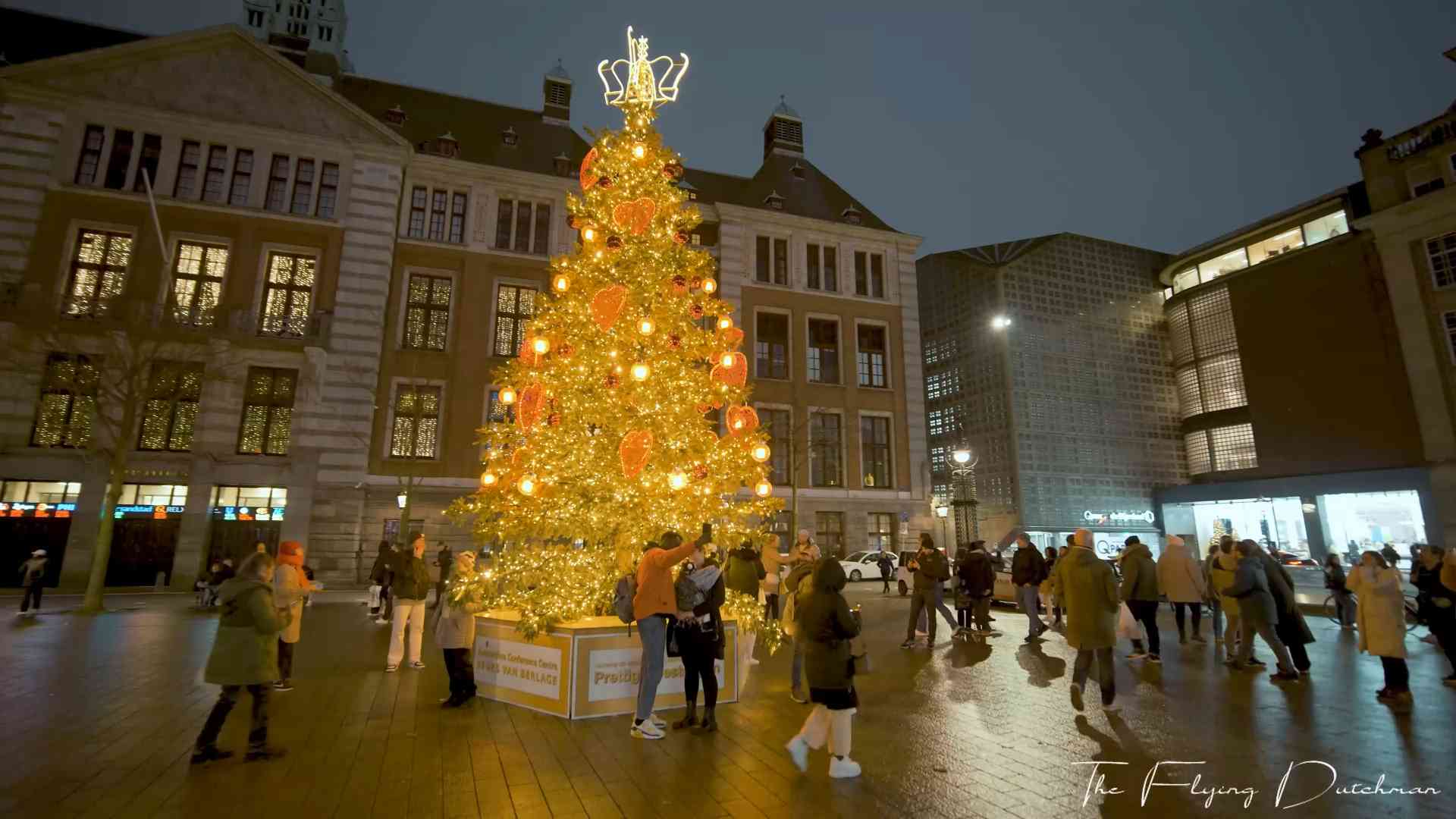 Festive Amsterdam – A Christmas Wonderland Evening Stroll (4K)