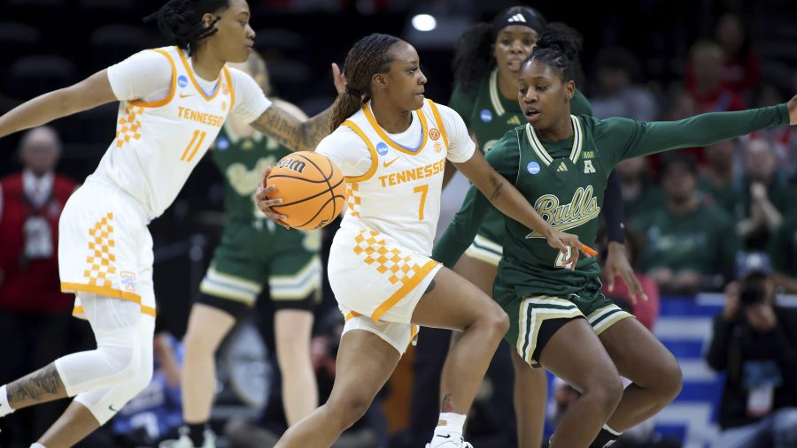 Lady Vols ride second quarter surge to dominant NCAA Tournament win