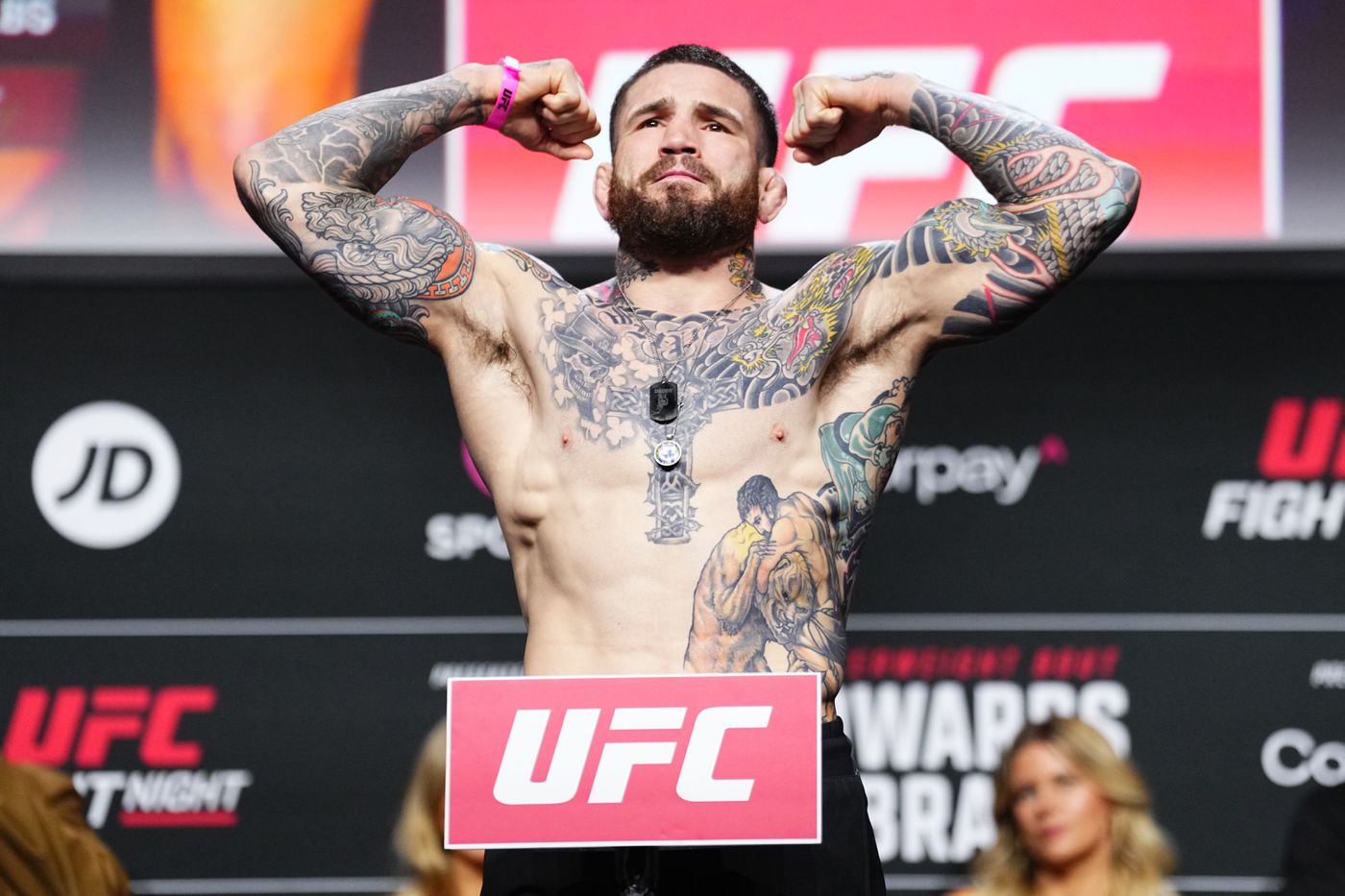 UFC London Start Time, Full Fight Card Details!