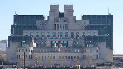 Auf den Spuren von "M": MI6 sucht gezielt weibliches Oberhaupt