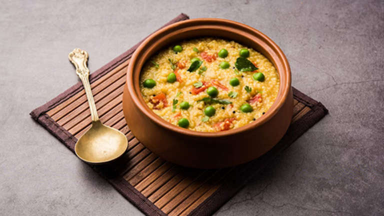 Vegetable Daliya Recipe: If you want to make something light for dinner ...