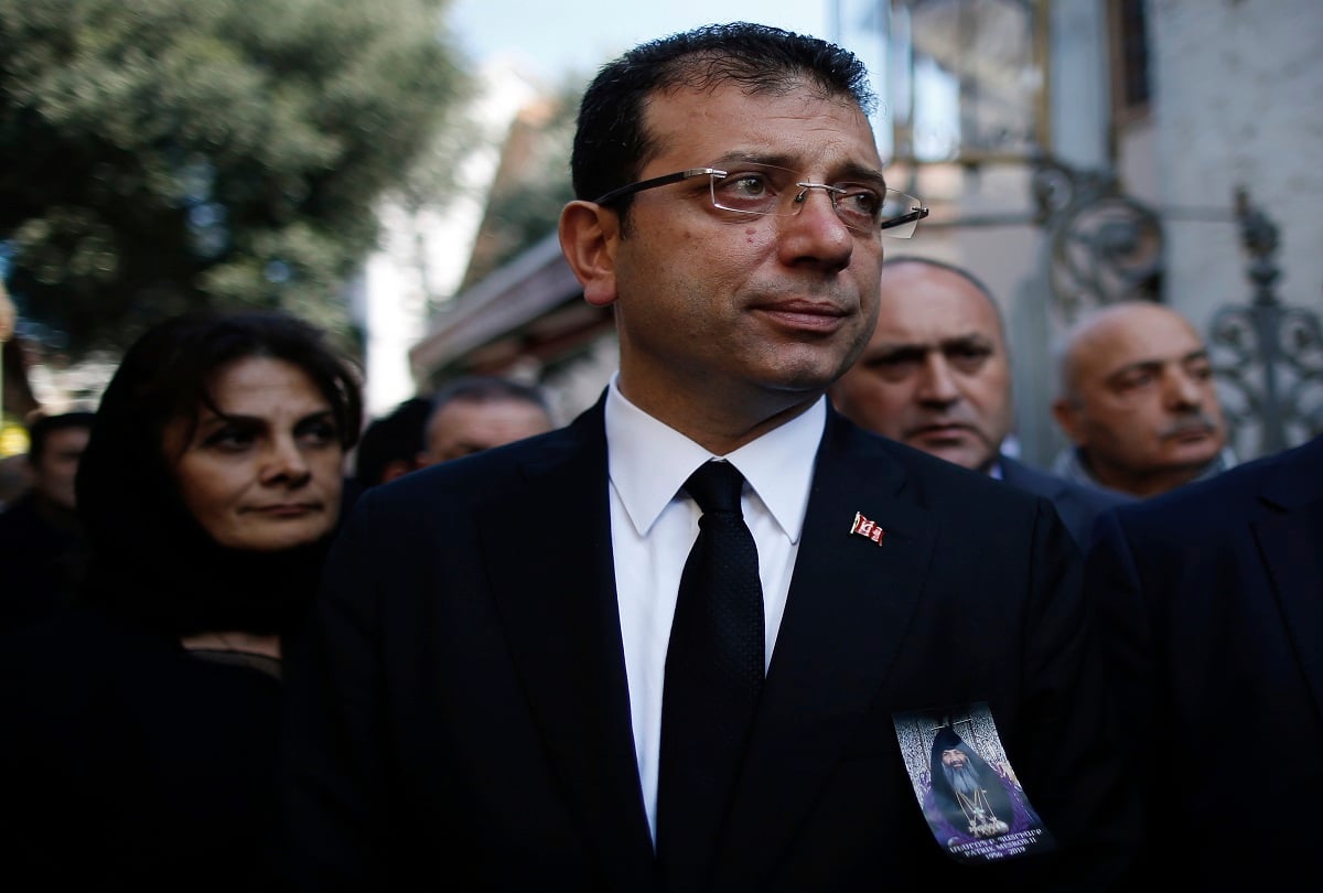 Κρίσιμες οι επόμενες ώρες για το μέλλον του Ιμάμογλου: Το επικρατέστερο ...