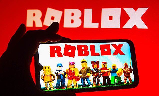 Roblox is DOWN: Hundreds unable to access online game amid outage