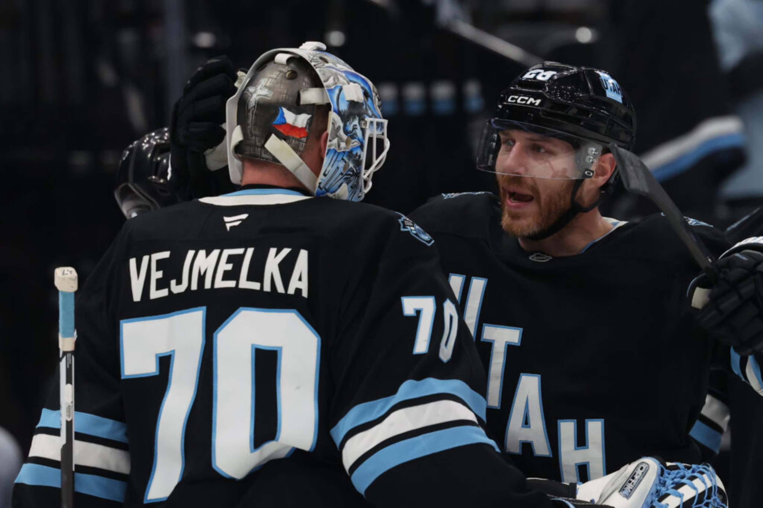 Utah Hockey Club Putting Faith in Goaltending During Playoff Push