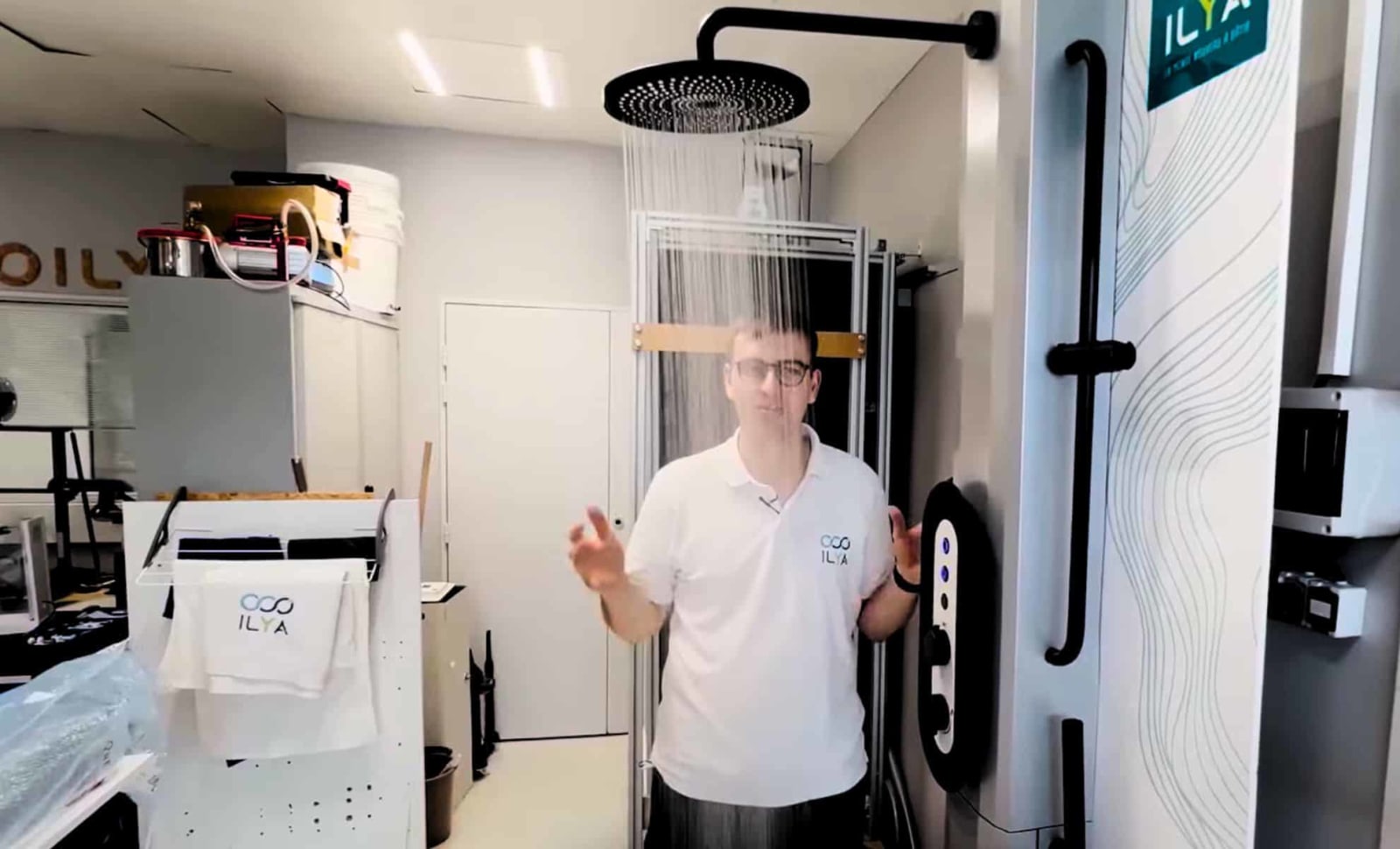 “We Can Stay Under Hot Water for an Hour If We Want To”: These 2 ...