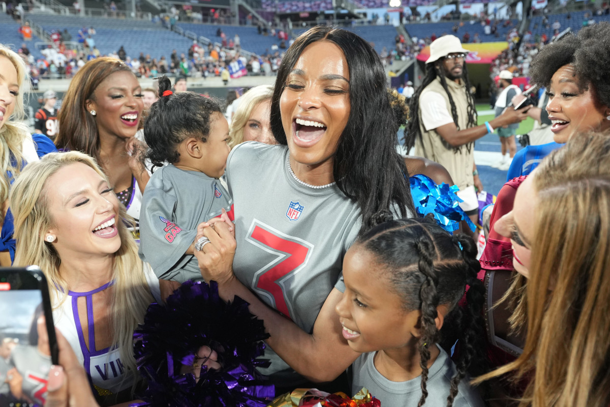 Ciara Drops Ultimate Russell Wilson Flex With Four-Word Message