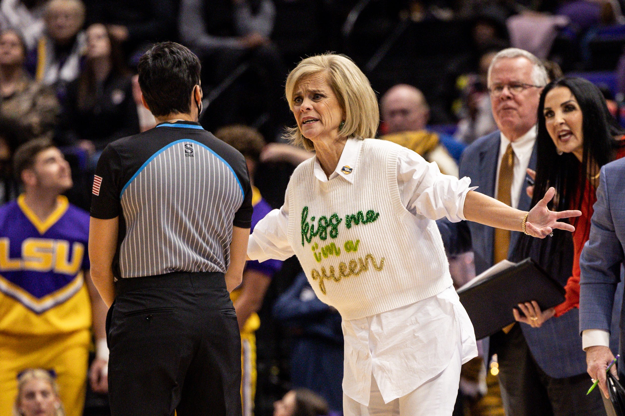 Kim Mulkey outfit power rankings: Rating Mulkey's March Madness fits at LSU