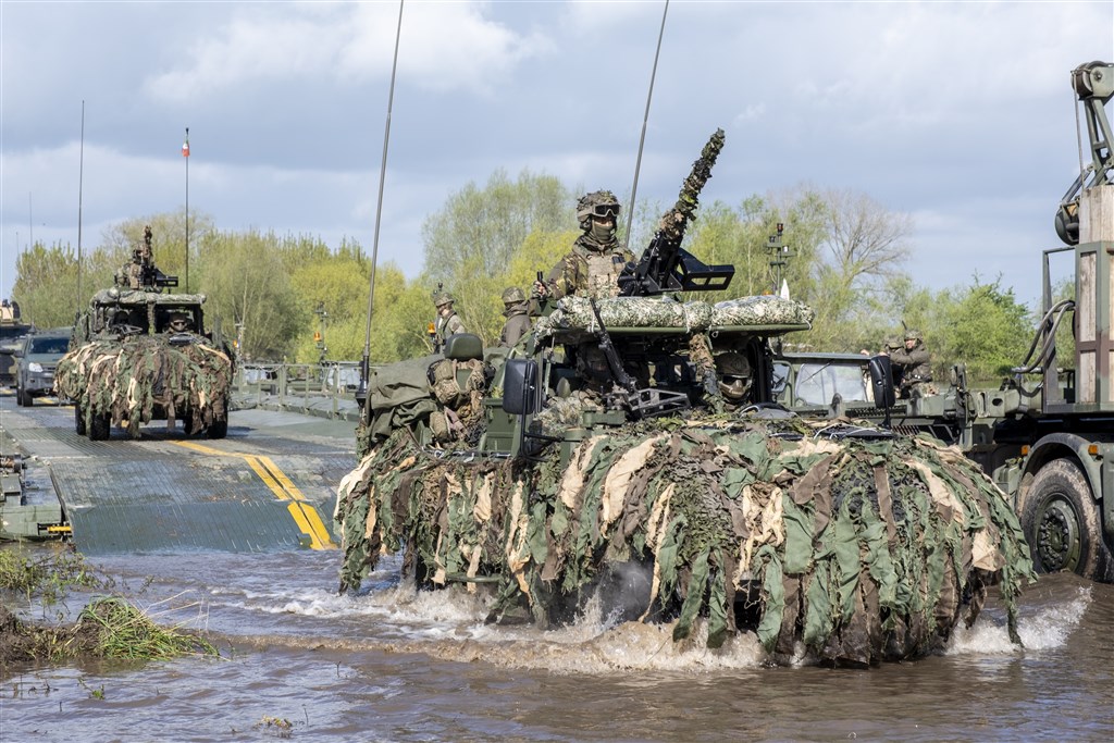 Defensie staat te springen om personeel: wat verdient een militair?