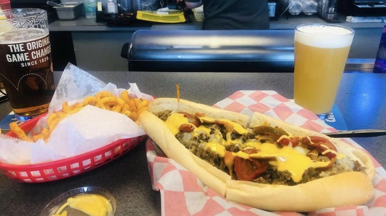 The 14 Best Cheesesteaks In Philadelphia