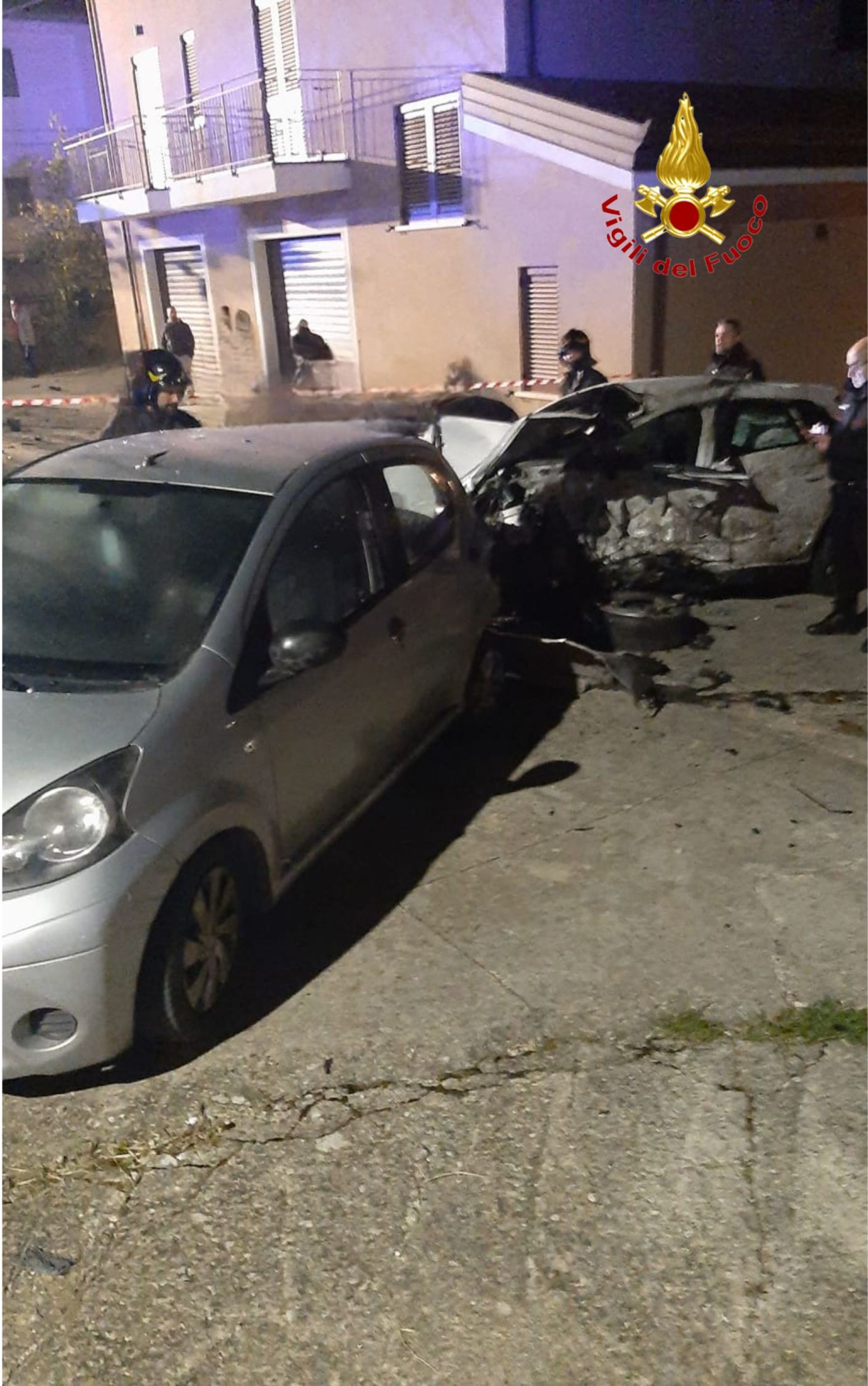 Incidente stradale nel Salernitano, morti due giovani